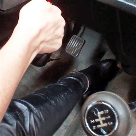 Cassandra Cranks And Drains The Volvos Battery Jeans And Black Thb Pump