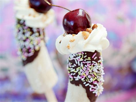 Iced Banana Split Pops Supervalu