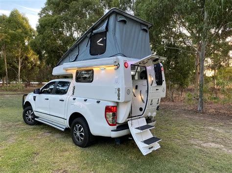 Australian Standard 4x4 Luxury Off Road Rv Large Fiberglass Camper With