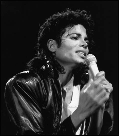 Life Is Beautiful Top 10 Hottest Photos Of Michael Jackson