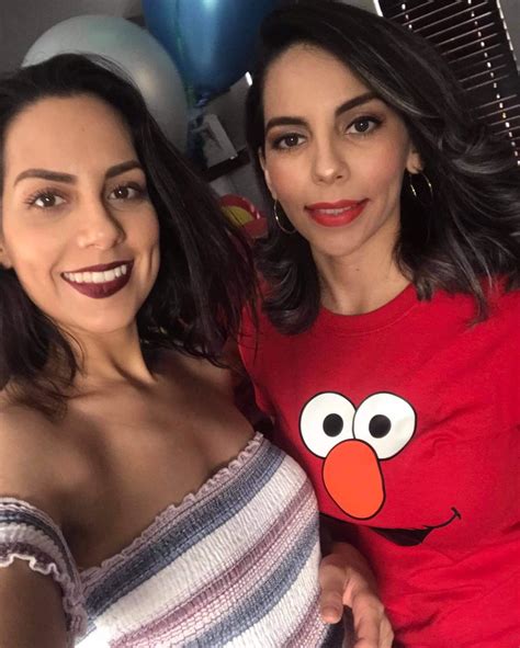 Esposa Y Su Hermana Putas Buscan Verga Grande Scrolller