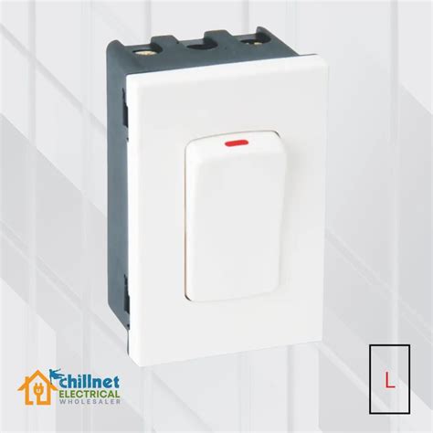 Matrix 60a 3p Isolator Module White Large