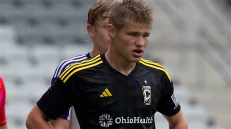 Napervilles Chase Adams Breaks Us Soccer Record Nctv17