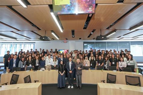 Whos In The Pic Oh Its Me 🙋🏼‍♀️ Poh Sim Lim