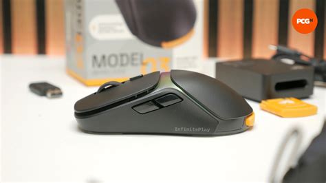 Glorious Model O3 Review Swappable Batteries In An Ultralight Gaming