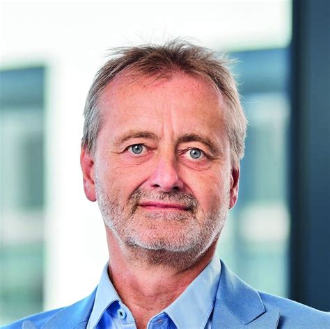 2025 Photonic Integrated Circuits Driving Quantum Technology Semiconductor Digest