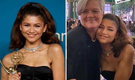 Zendayas Mother Says She Had To Name Drop Her Daughter At Emmys