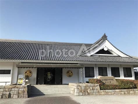 愛知県「三河武士のやかた家康館」岡崎公園 No 25907112｜写真素材なら「写真ac」無料（フリー）ダウンロードok