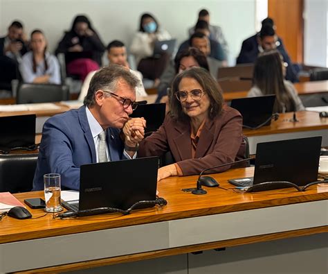 Senado Aprova Pl De LaÉrcio Que Garante Mamografia A Partir De 30 Anos Pra Mulheres Com