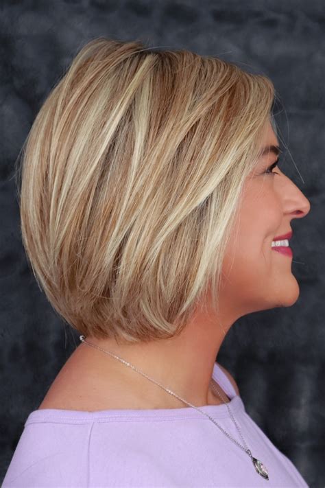 Raquel Welch Wigs Straight Up With A Twist