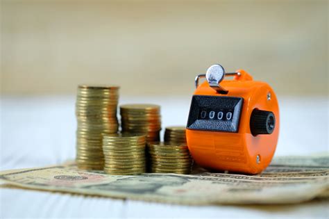 Tally Counter Atau Menghitung Mesin Dengan Nomor 0000 Koin Dan Uang