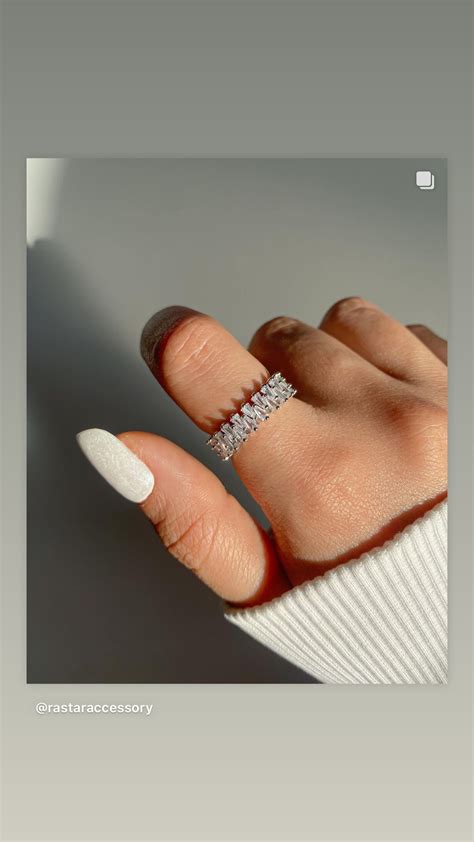 رستار تنیسی انگشتر