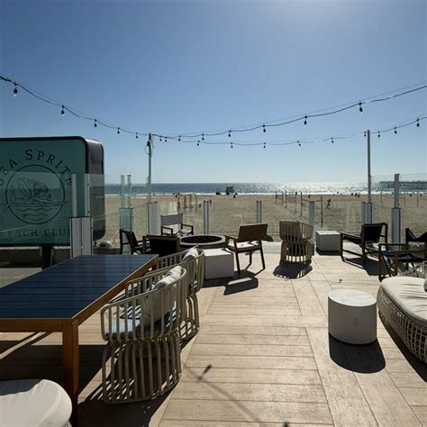 Sea Sprite Beach Club — Noelle Richards Real Estate