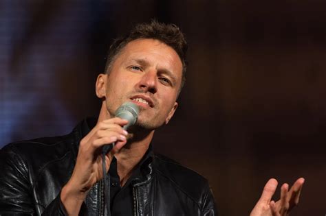 KlÕps «silmasime Pisut Teineteist Muusik Rolf Roosalu Kohtus Koduteel Ootamatu Tegelasega