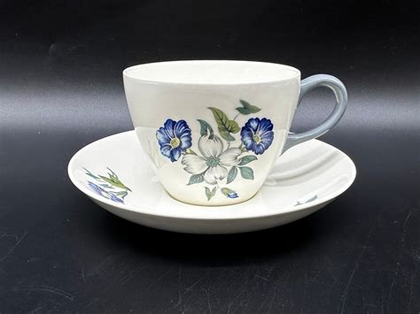 Wedgwood Isis Tea Cup Saucer Set S England Etsy