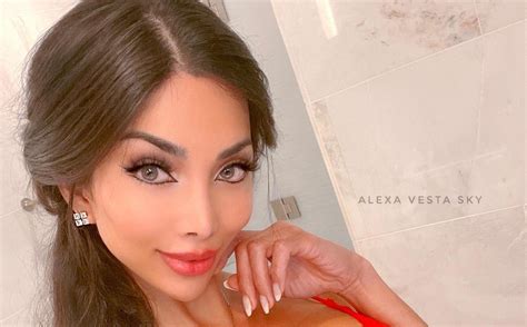 Alexa Vesta Biography 24 Photos Age Height Real Name Instagram