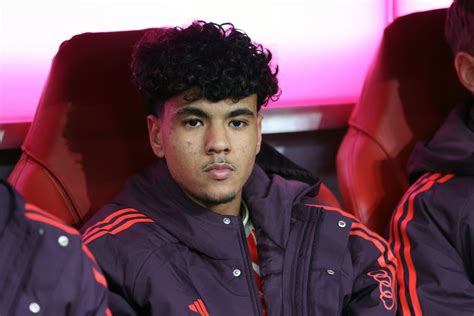 Adam Aznou Attendu Par Son Nouveau Club