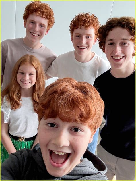 Rupert Grint Wrote Letter Passing The Baton To New Ron Weasley In