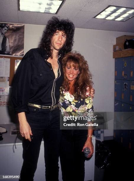 Howard Stern Jessica Hahn Photos And Premium High Res Pictures Getty