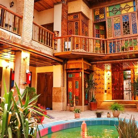 رزرو اقامتگاه بوم گردی زیبا اتاق 5 شیراز