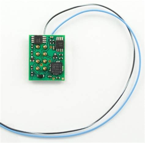 Tcs ~ Dp5 Ka ~ Direct Plug ~ Small Dcc Tiny Micro Motor Decoder ~ 8 Pin ~ Keep Alive Wires