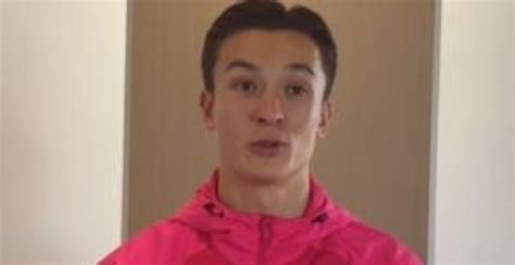 安永佳：努力说中文因我是中国人 中国香港队想进步要多来内地踢腾讯新闻