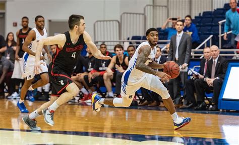 Justin Wright Foreman Drops 42 Hits Game Winner For Hofstra Zagsblog