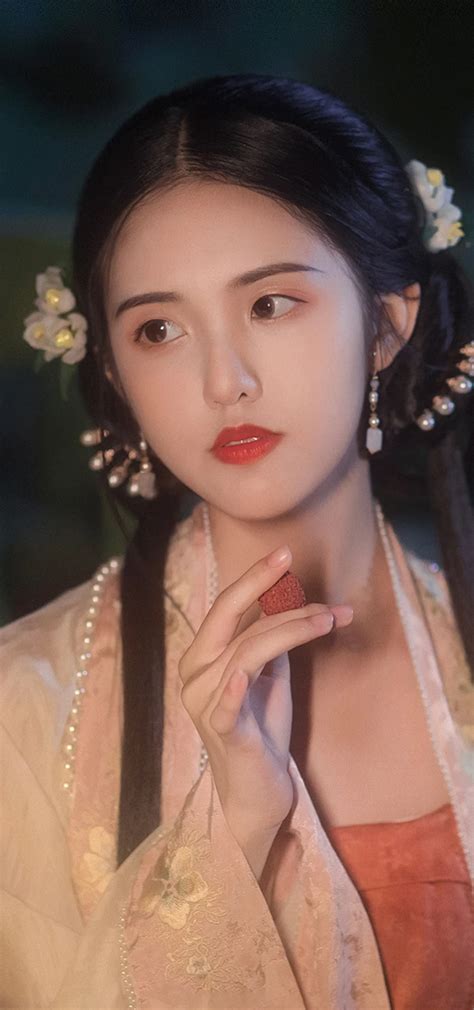 举杯邀明月图片古代女子图片素材 花瓣网