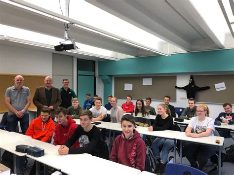 Besuch In Der Realschule Arnstein Klimapläne Beschäftigen Die Schüler