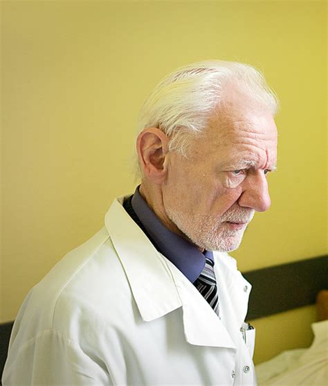 Foto Pazīstamais ārsts Anatolijs Danilāns Nosvinot 80jubileju