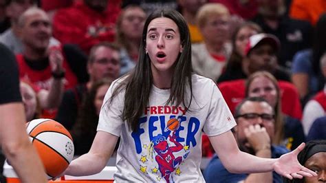Caitlin Clarks Cussing Message To Dewanna Bonner At Fever Vs Mercury