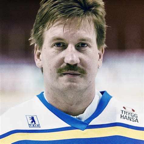 Stort Grattis Pekka Lindmark Fyller 67 år Nu Avslöjar Hockeyikonen Sitt Stora Favoritlag I Shl