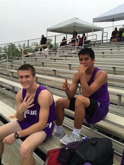 Angie Dickens Dickensbunch Twitter