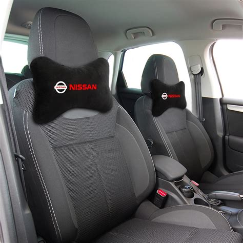 1pcs Removable Car Bone Headrest Creative Car Logo Neck Protection