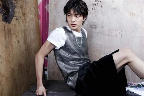 7 Potret Tampan Keonho Cortis Kelahiran 2009 Yang Punya Visual Sempurna Dan Aura Yang Kuat