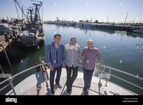 Los Angeles California Usa 13th Nov 2013 Chris Iorillo Right Eric Wise Center And