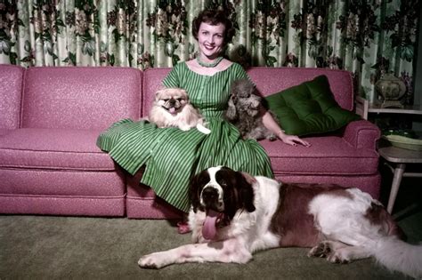 Stunning Photos Of A Young Betty White
