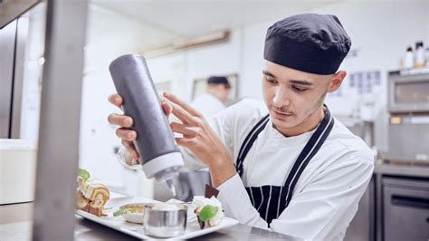 What Is A Kitchen Assistant Kitchen Assistant Duties