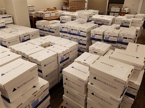 The Low Down On The Greatest Dictionary Collection In The World Atlas Obscura