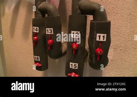 Passive Heating Stock Videos And Footage Hd And 4k Video Clips Alamy