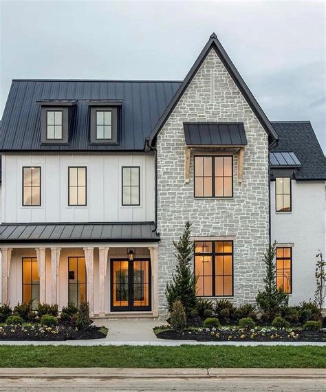 Black Roof Farmhouse Farmhouse Exterior Design Ideas Modern Farmhouse Curb Appeal Tips Dream