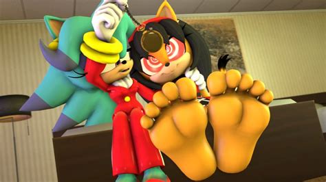 Rule 34 Breezie The Hedgehog Clock Dominant Dominant Female Duo Eulipotyphlan Feet Female