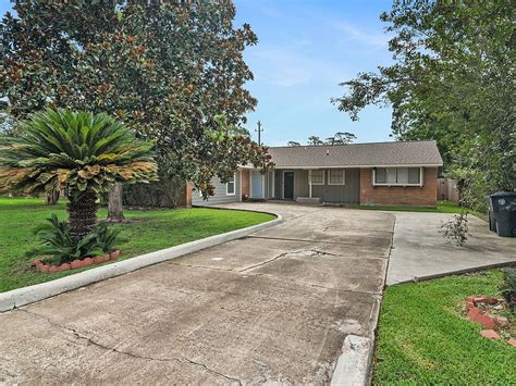 1622 Hollow Hook Rd Houston Tx 77080 Zillow