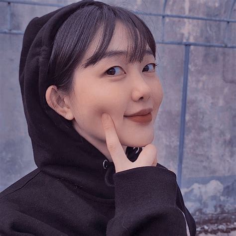 36 Yeo Jooha ý Tưởng Nữ Thần Tạo Dáng Chụp ảnh Cho Nữ Nhóm Nhạc Bts