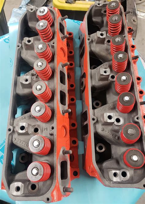 Sold Complete Pair Of 906 Heads For E Bodies Only Mopar Forum
