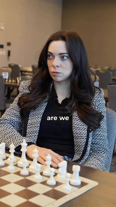 Questioning Your Entire Chess Existence 😬 Duolingopartner