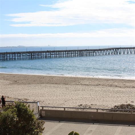 Crowne Plaza Ventura Beach