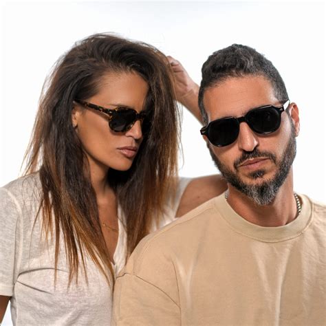 חנות Kapi Sunglasses And More