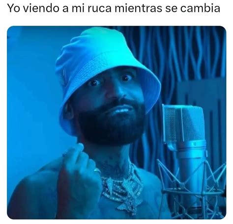 Yo Viendo A Mi Ruca Mientras Se Cambia Memes