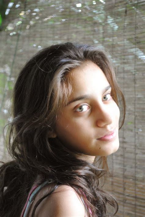 Gossip Lanka Radhya Senanayake